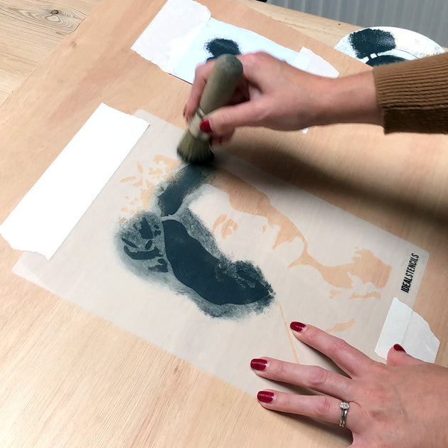Queen Elizabeth II Stencil – IdealStencils